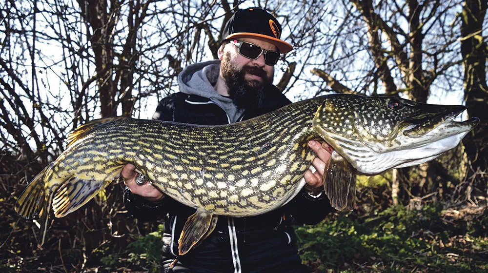 25lb-plus pike leaves predator ace Ant Glascoe Jr buzzing — Angling Times