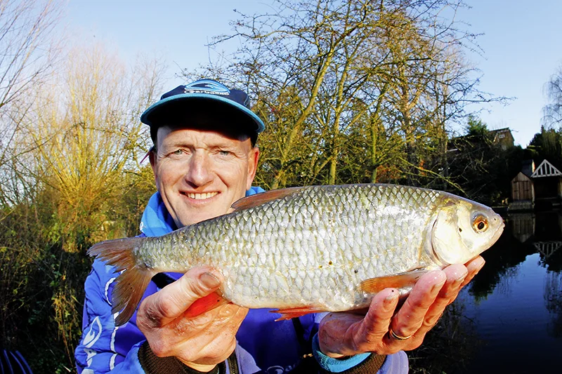Darren Cox's five top tips for float fishing for big roach — Angling Times