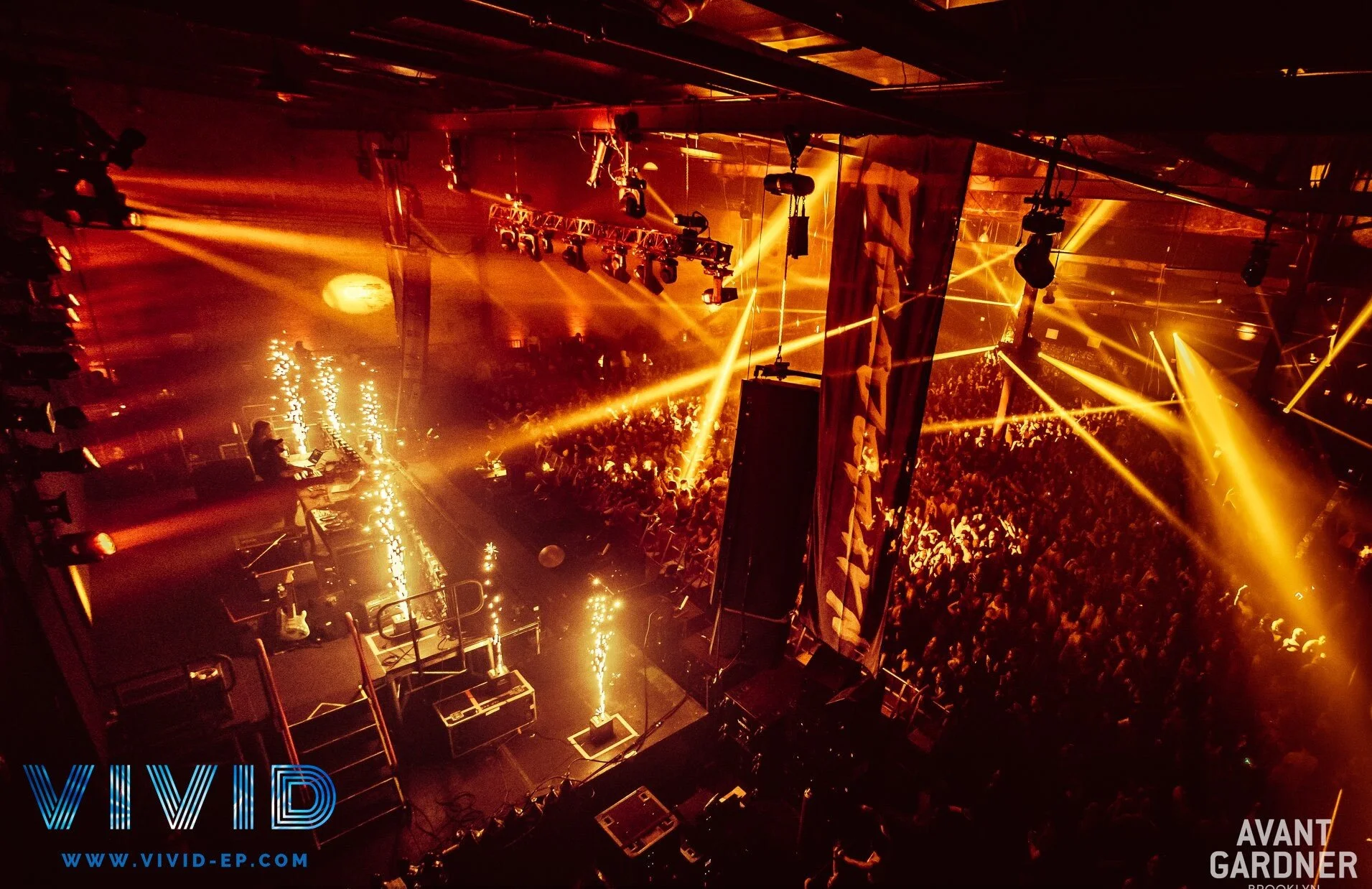 Special FX — vivid event productions