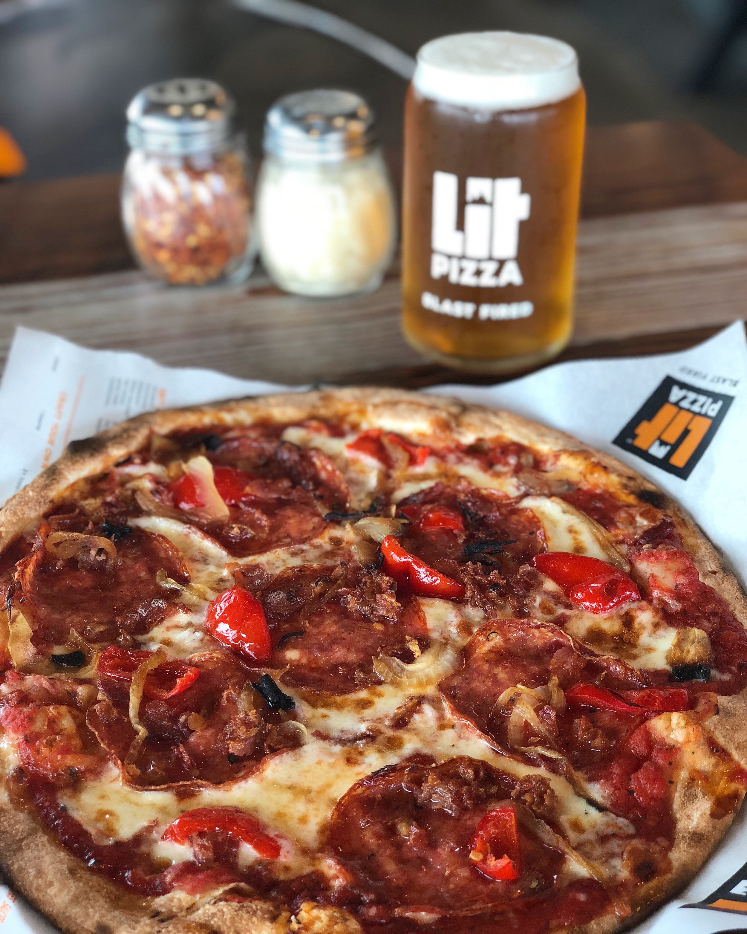 Lit Pizza