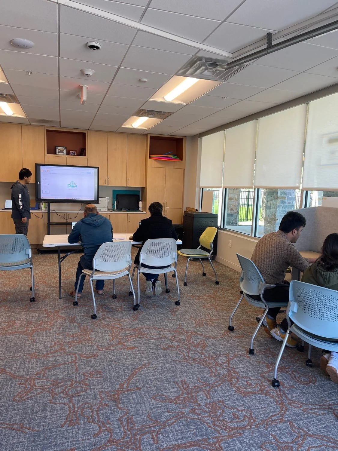 Computer Help Center — Vickery Meadow Youth Development Foundation