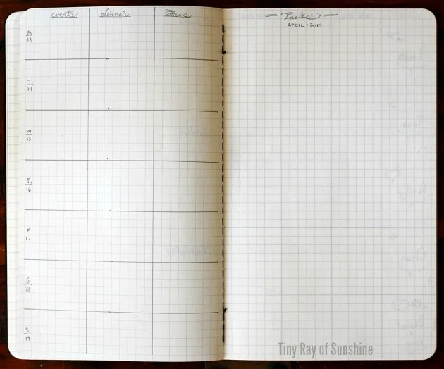 Layout Idea: Weekly layouts — Tiny Ray of Sunshine