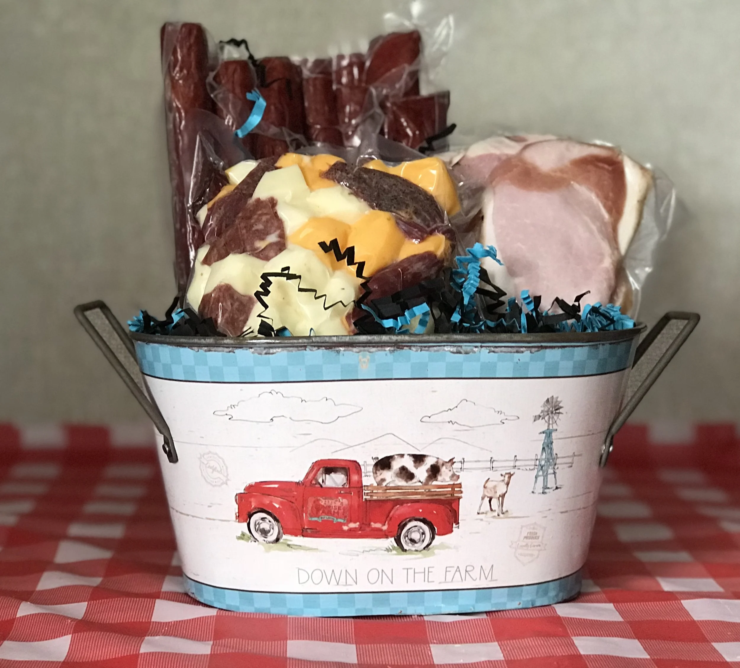 Gift Boxes & Buckets — Ruthven Meat Processing