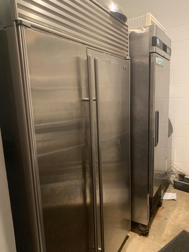 Sub Zero Refrigerator