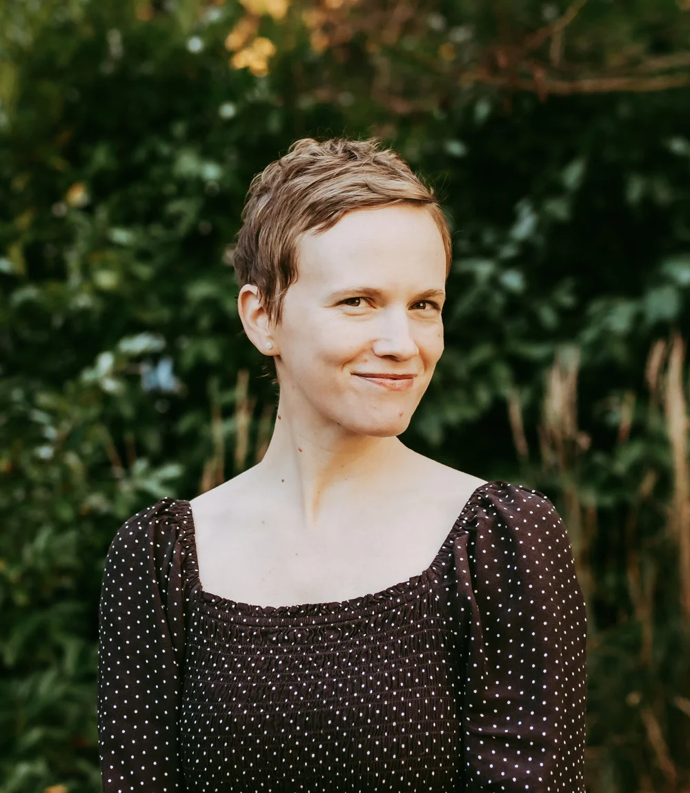 ABOUT — ELISE JOY