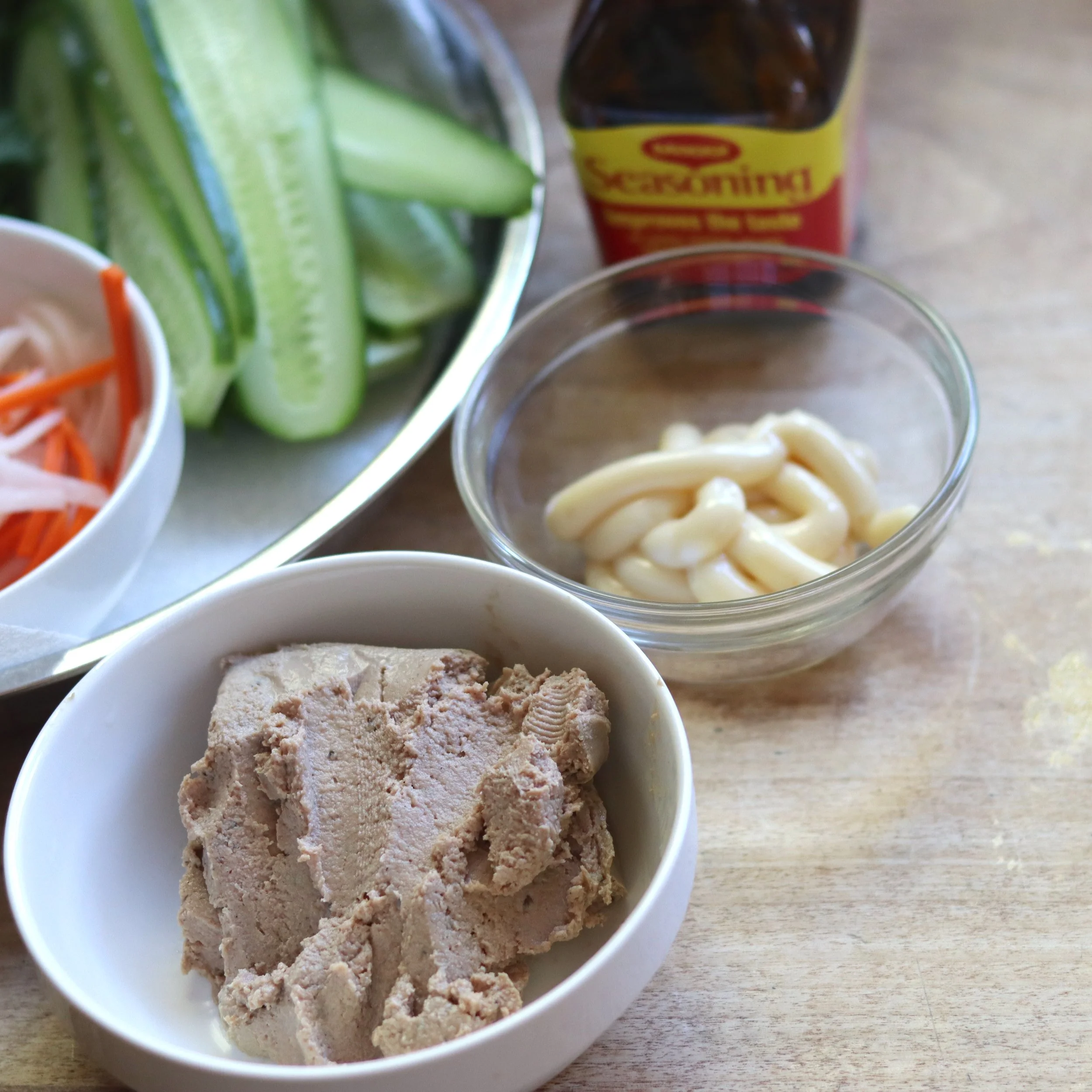 Bánh Mì Trứng ốp la | Crispy Fried Egg Banh Mi — Chef Tu David Phu ...