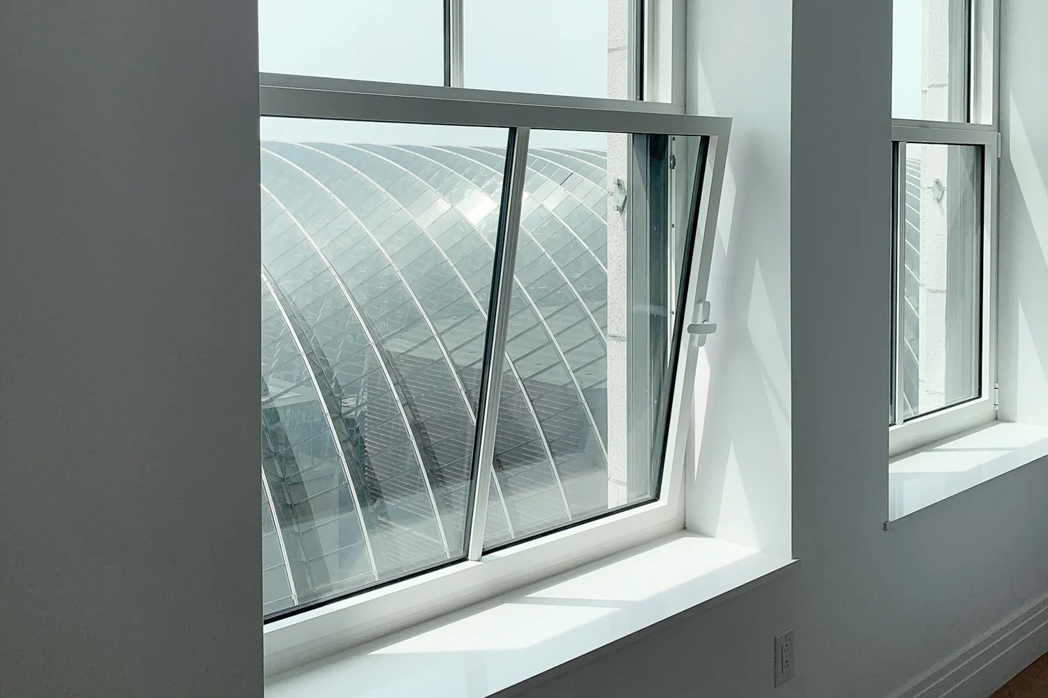 Aluminum Tilt & Turn Windows from Philadelphia — VETRINA WINDOWS