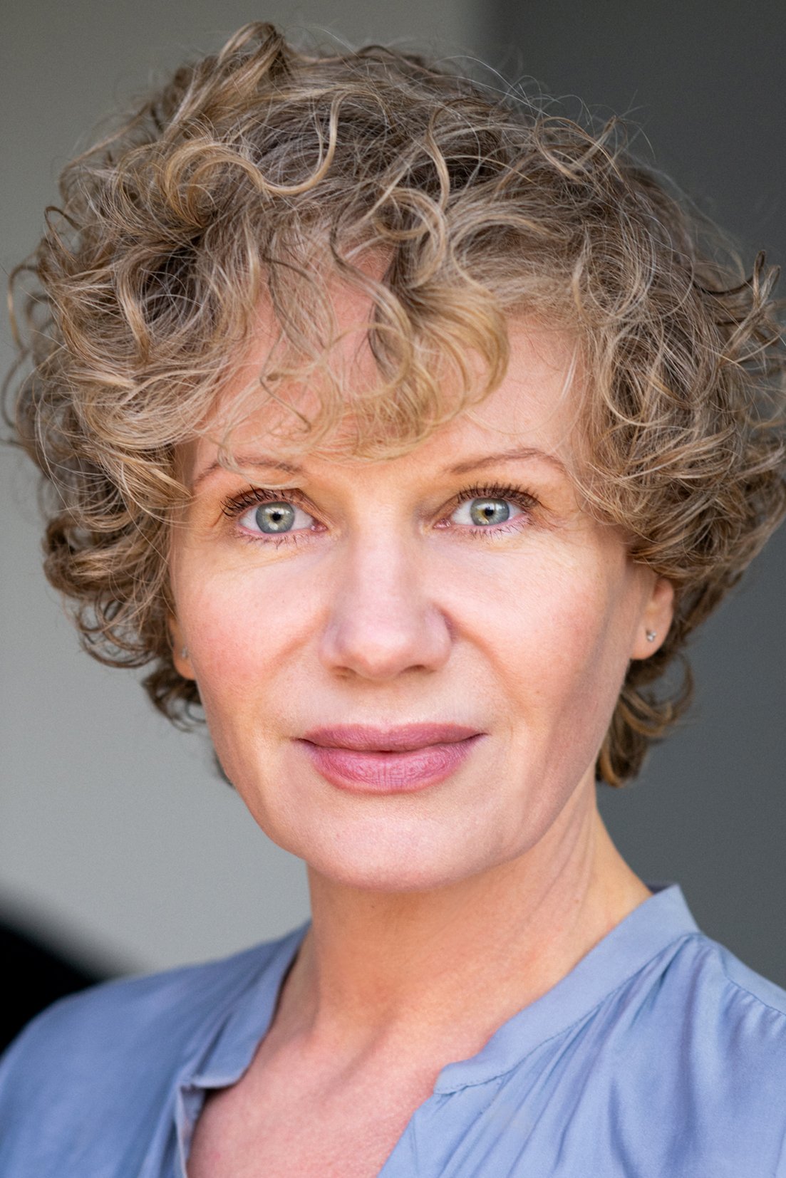 Actresses — Friends Connection Agency