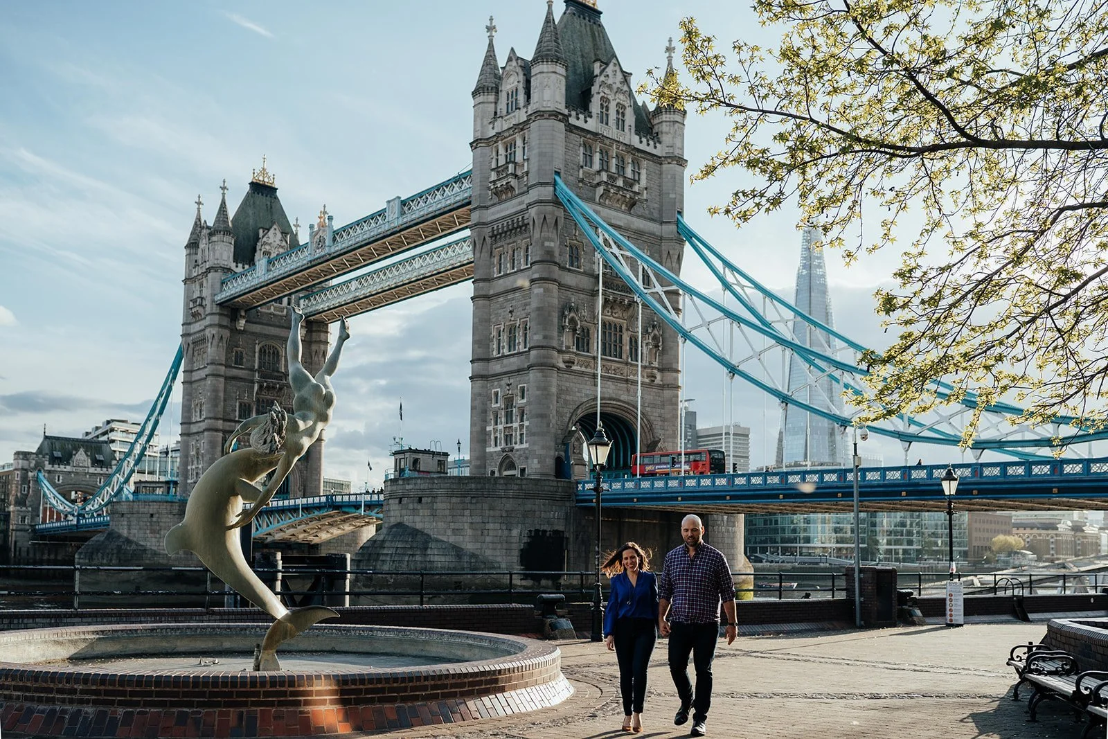 London engagement photography and relaxed couple shoots