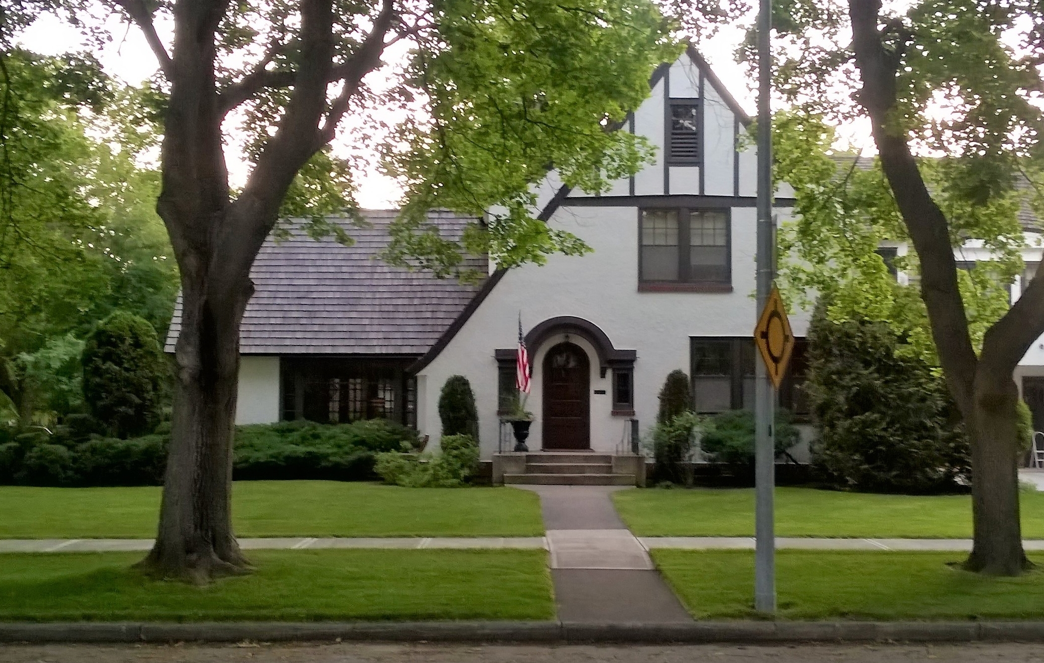Some Beautifully Proportioned Homes — Soldano|Luth
