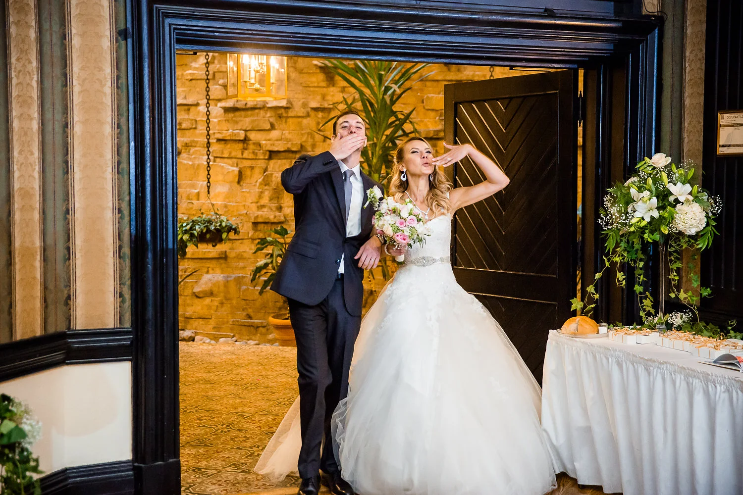 Lisa + Steve | Canadian Summer Wedding — SPOKEN BRIDE