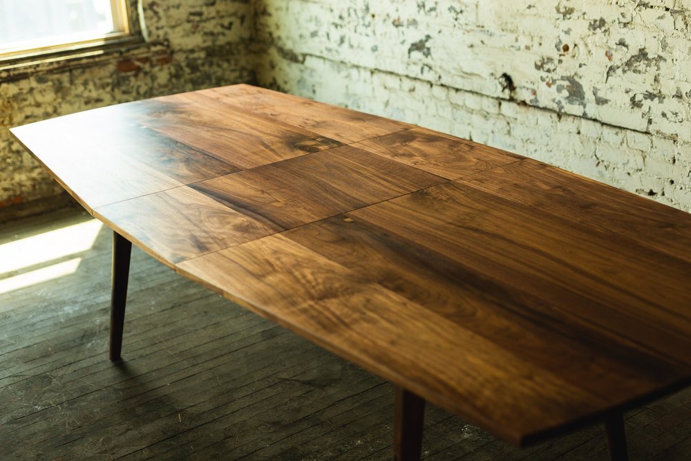 Flint Extension Table — Common Species | Heirloom Objects and Furniture