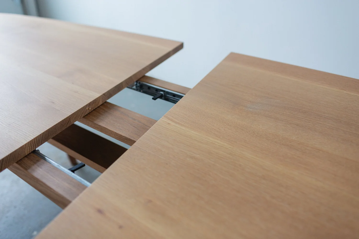 Flint Extension Table — Common Species | Heirloom Objects and Furniture