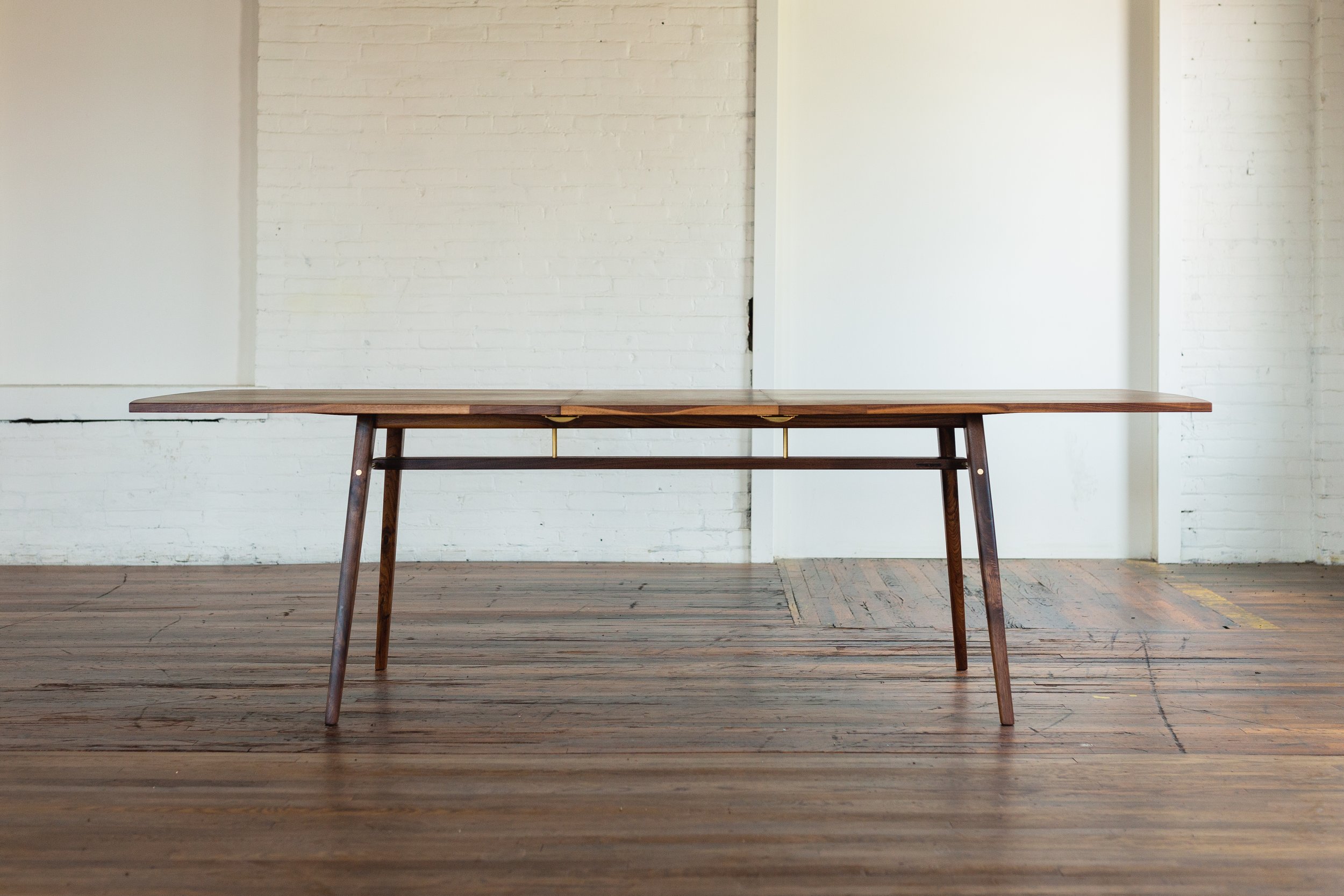 Flint Extension Table — Common Species | Heirloom Objects and Furniture