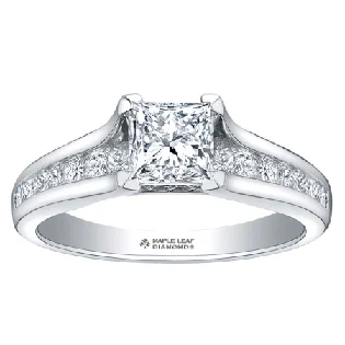 Platinum Canadian diamond ring | Gold Star Jewellers