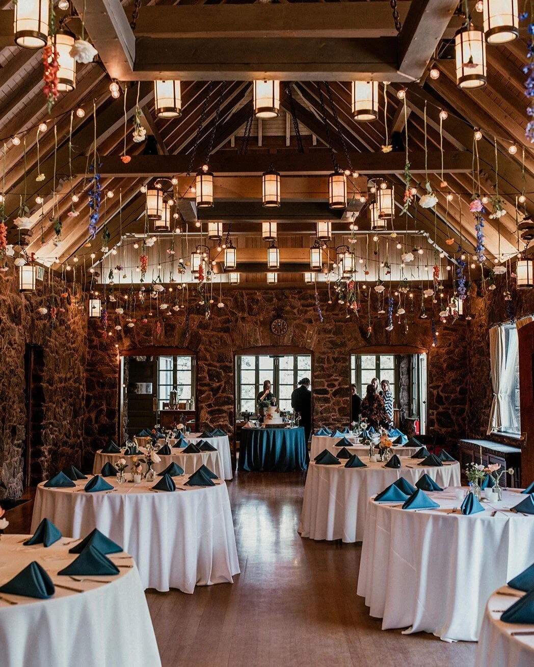 MJM Designs | Denver Wedding Florist