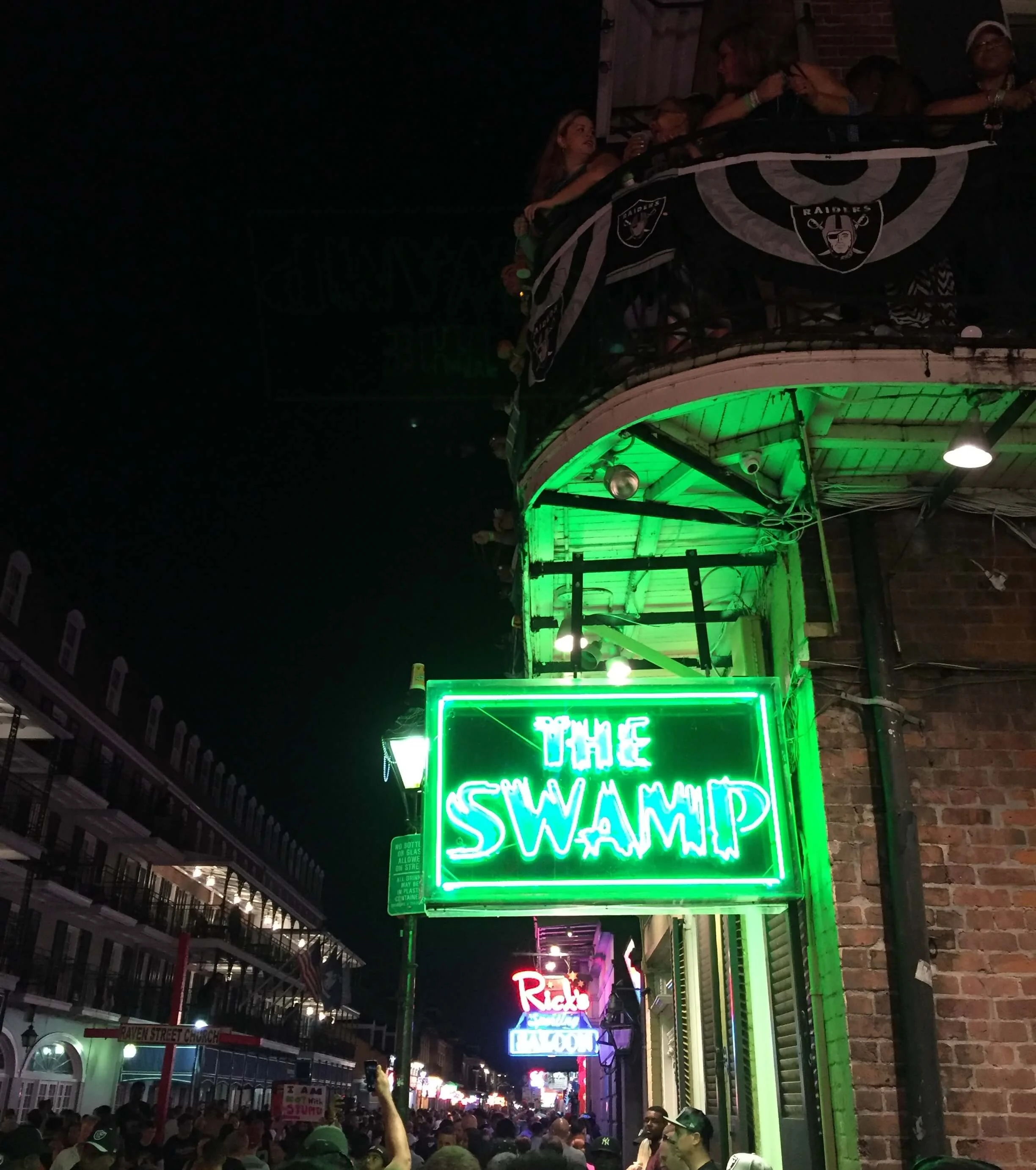Bourbon Street Bar Crawl — First Time Visiting