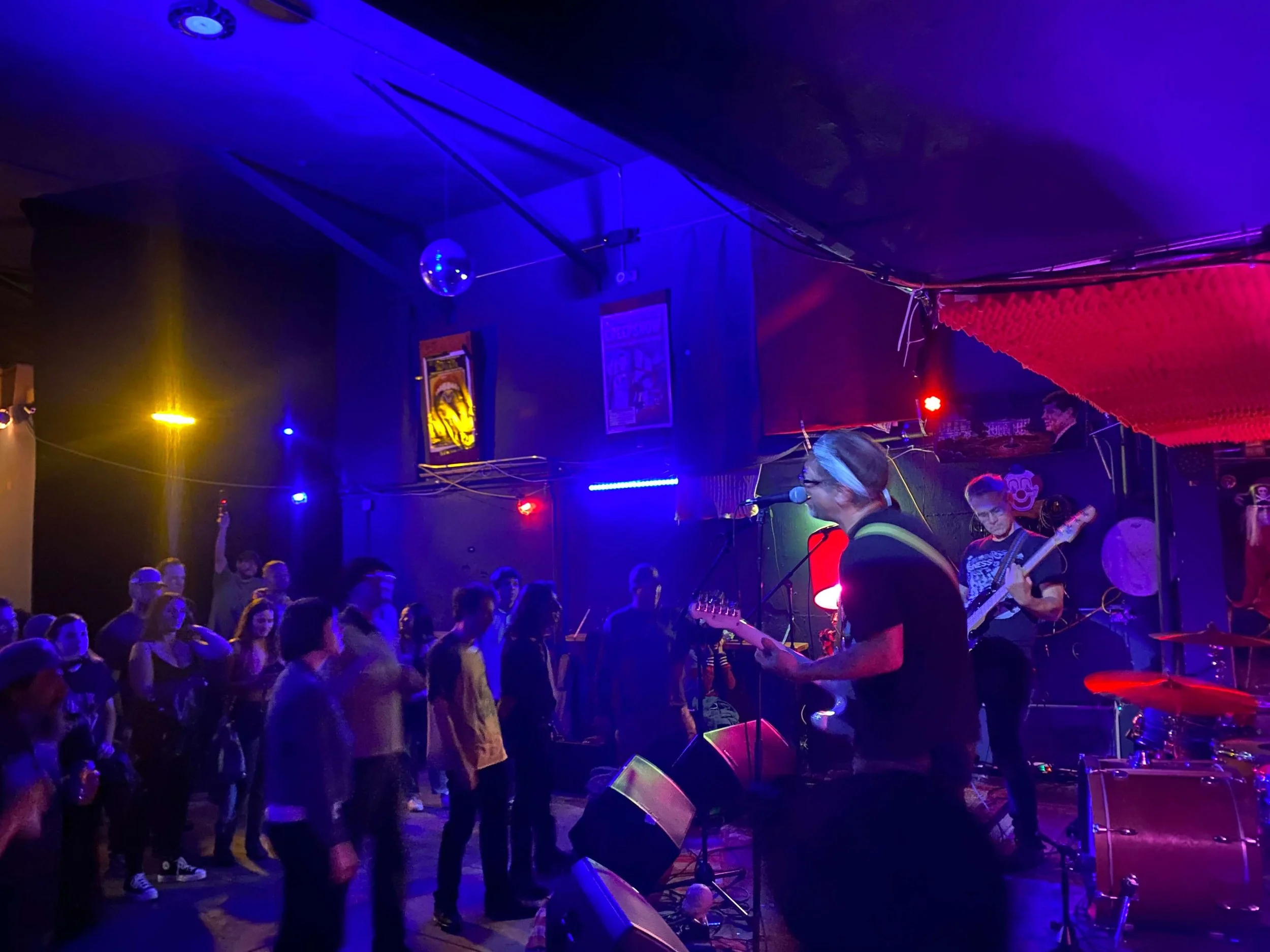 Los Angeles' Vibrant Music Scene: Top Local Venues To Explore — First ...