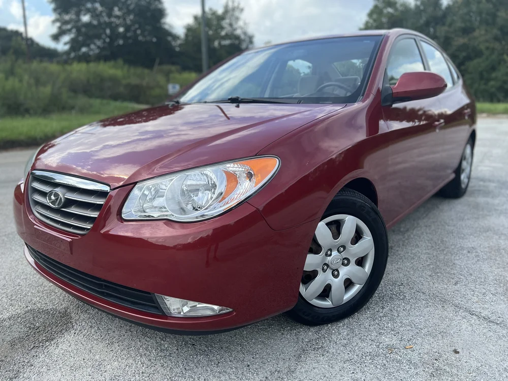 Hyundai Elantra 2010 Red