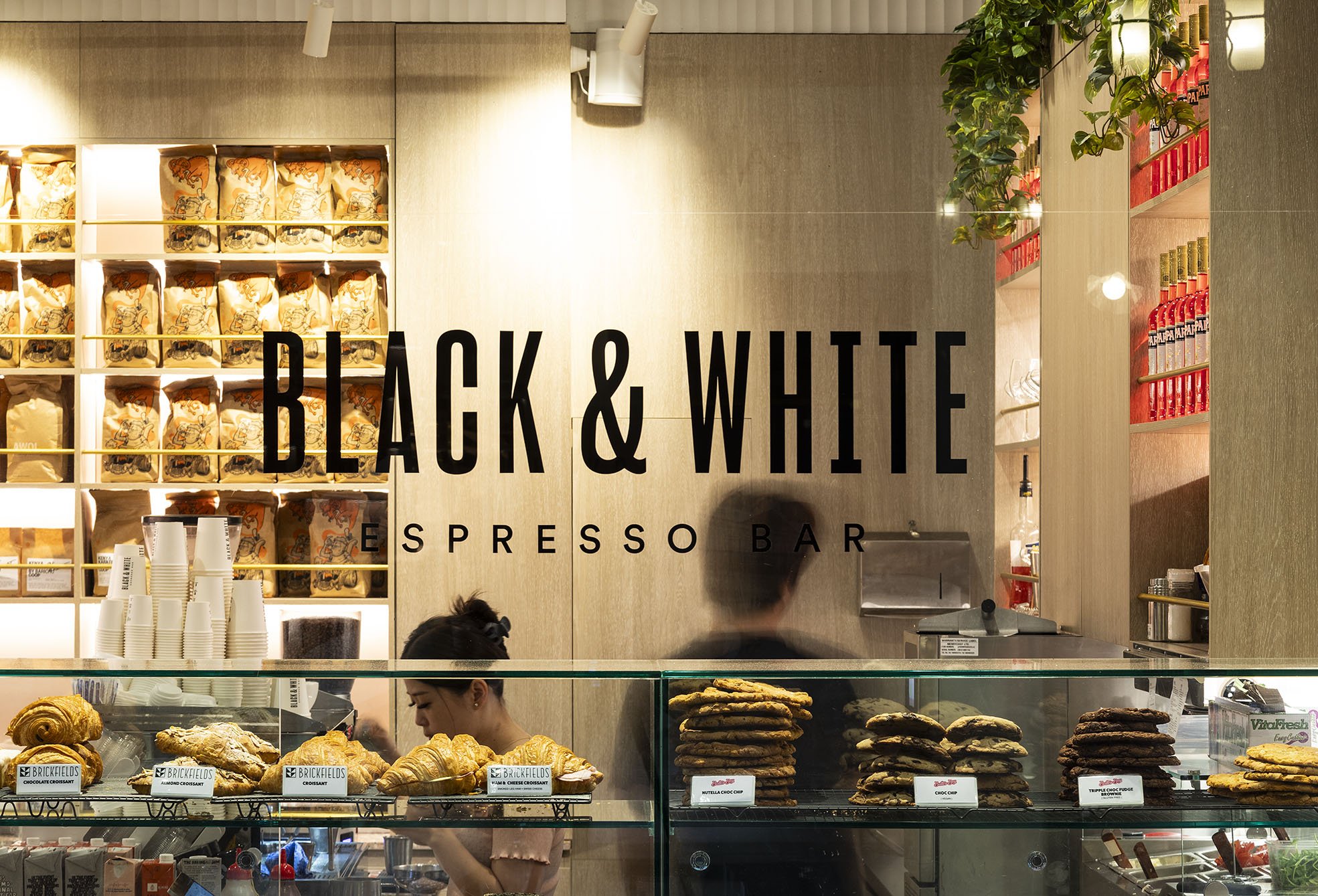 Cafe - The Rocks | Black and White Espresso