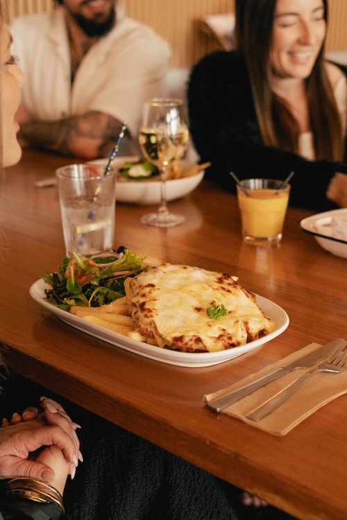 Lunch & Dinner at The Rose Hotel - Bunbury Pub & Restaurant - Kid ...