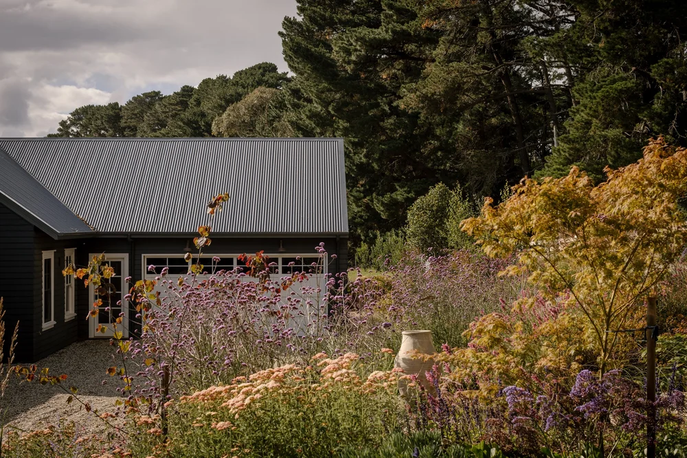 Red Hill Cottage — Ashley James Ashley James Gardens
