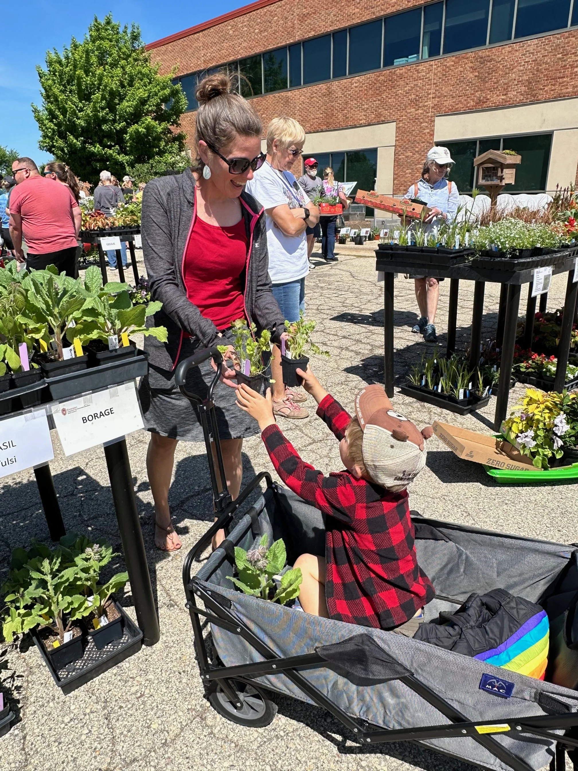 Annual Plant Sale — Madison Area Master Gardeners Association