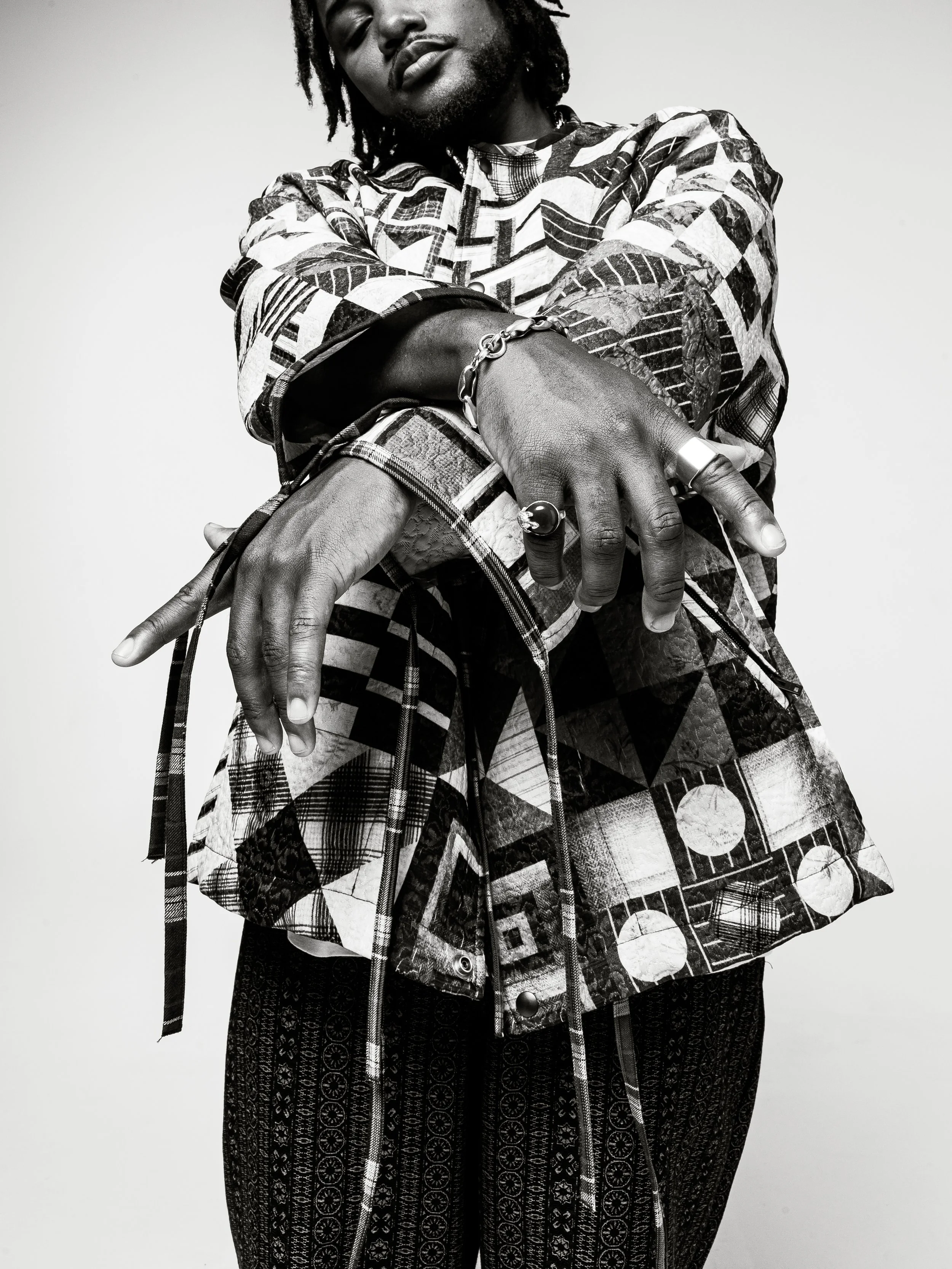 Motown - Leon Thomas: Press Shoot — IIRONIC ("Renae Wootson")