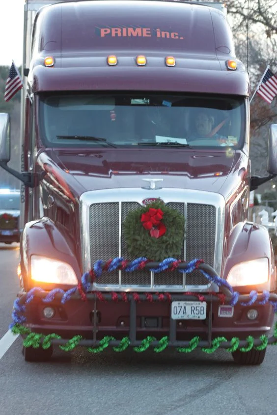 Prime Inc Springfield Trucking Yard