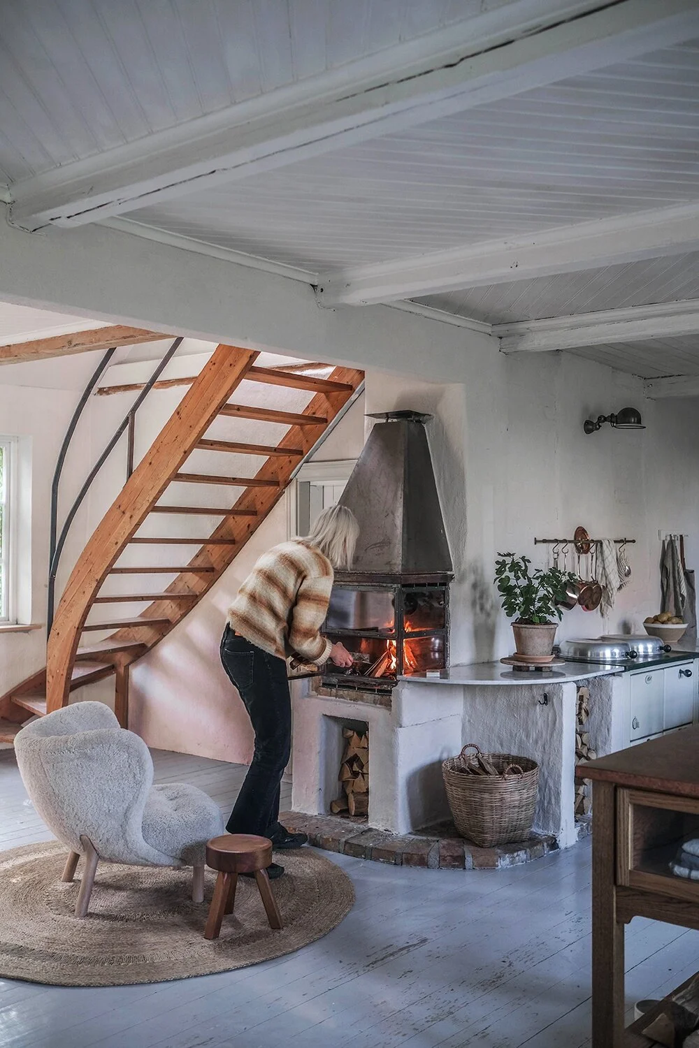 A Haberdashery style kitchen in Skåne, Sweden full of food-styling ...