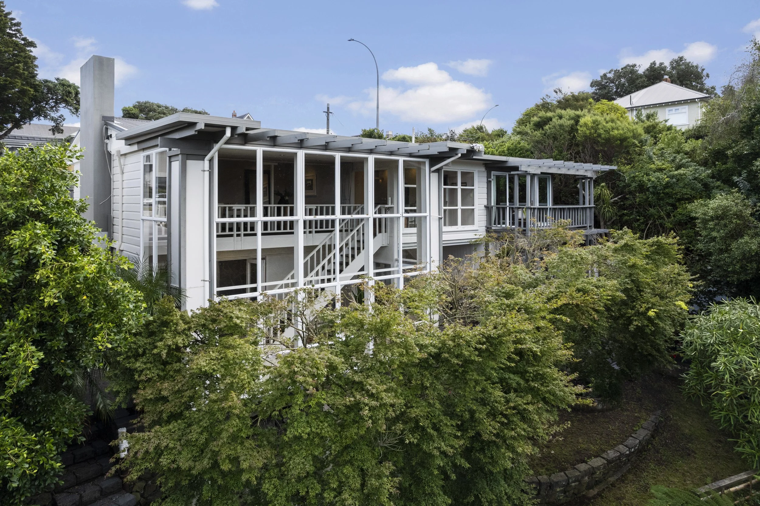 Auckland Realestate Agents - Abbey and Richard Real Estate - SOLD - 31 ...
