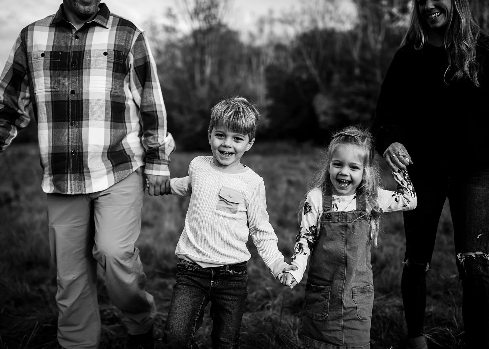 Family Session at the Viles Arboretum — Mariah Clemons Photography