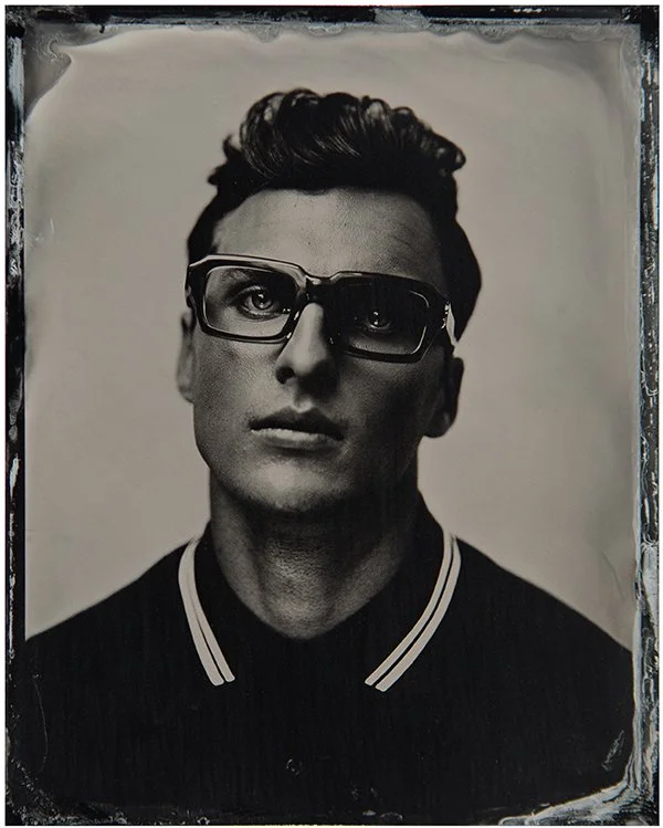 Adrian Cook's Instagram, Twitter & Facebook on IDCrawl