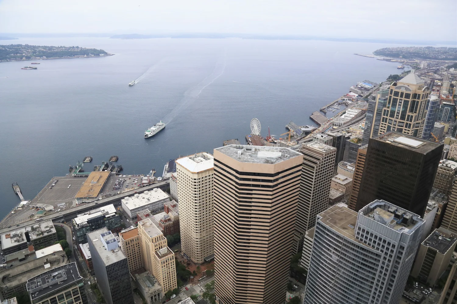 Columbia Center Sky View Observatory — Rain or Shine Guides
