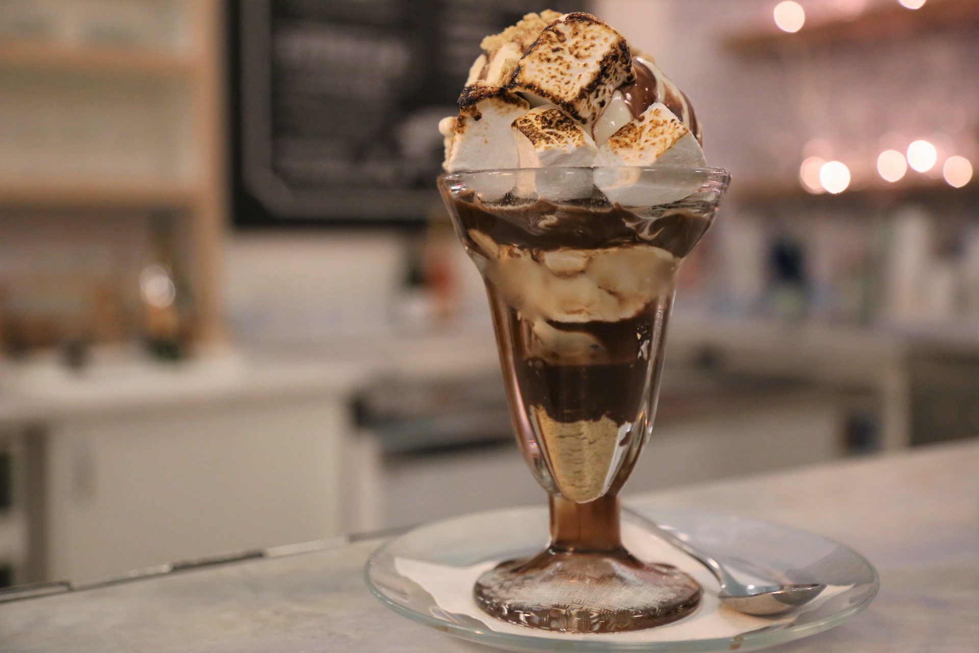 3 Seattle Desserts to Try Now — Rain or Shine Guides