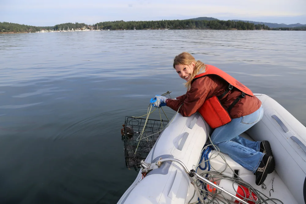 Crabbing 101 — Rain or Shine Guides