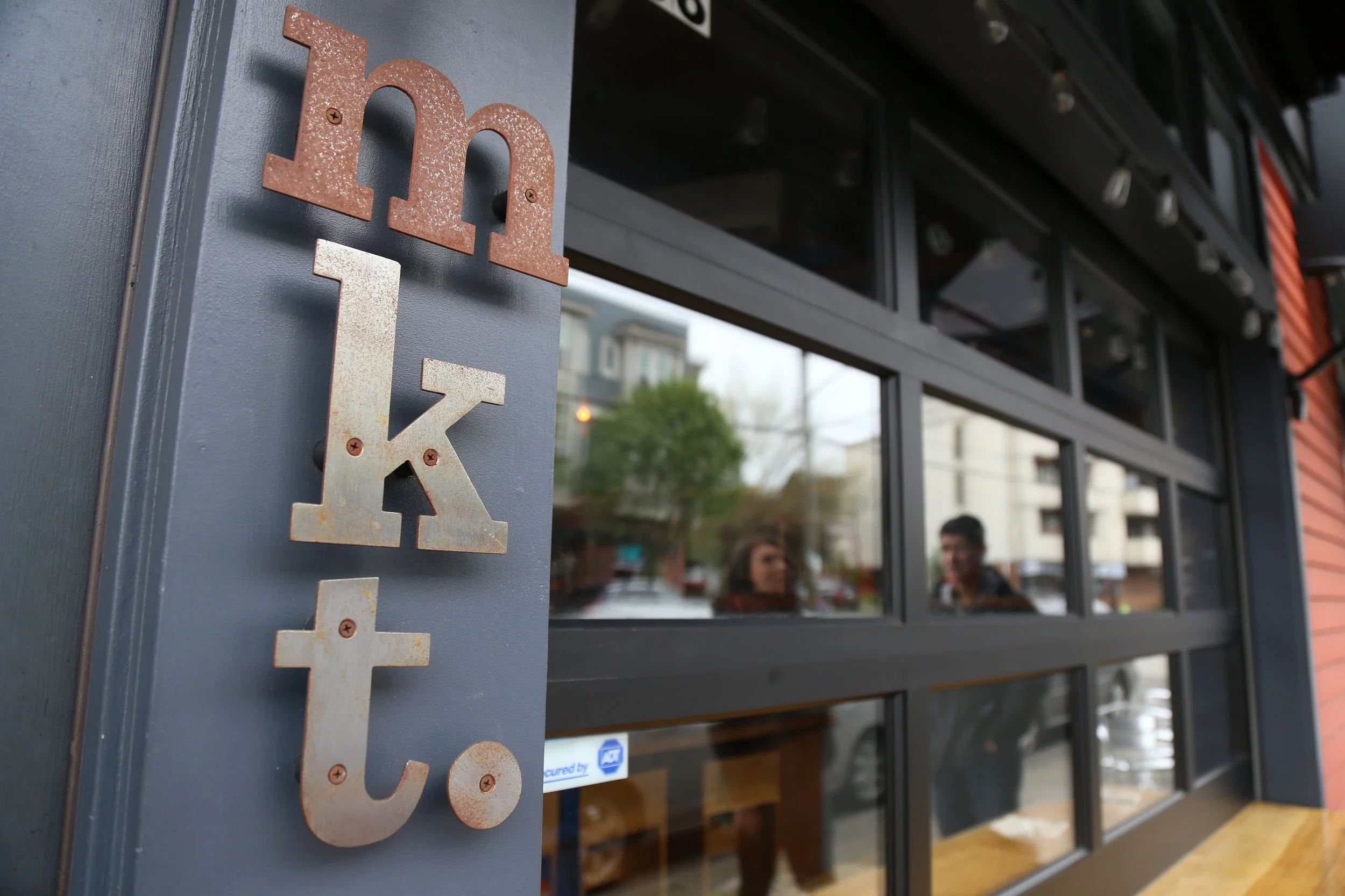 Seattle Neighborhood Guide: Tangletown — Rain or Shine Guides