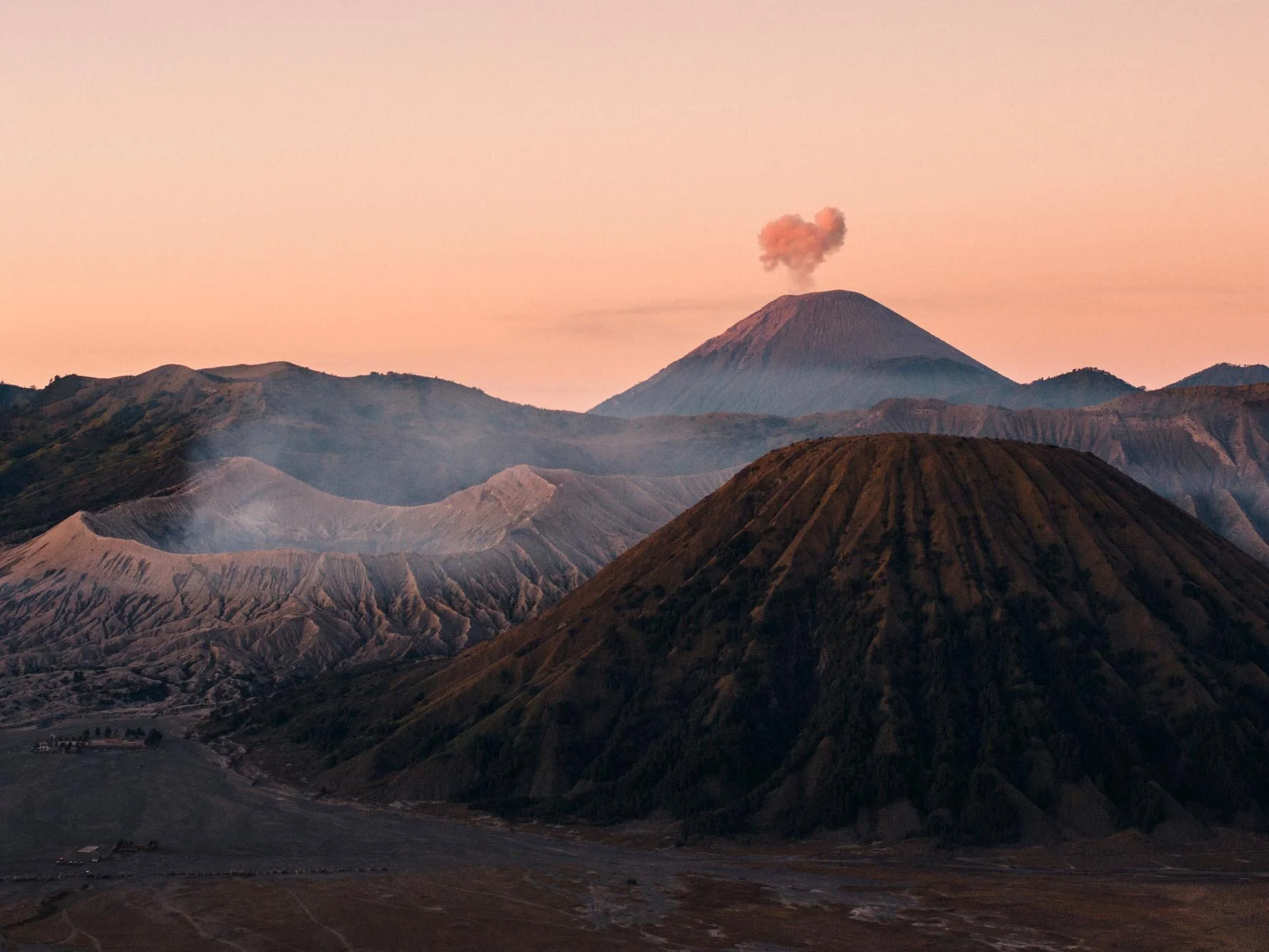 Sunrise At Mount Bromo - Hiking To Another Planet — JORIS HERMANS