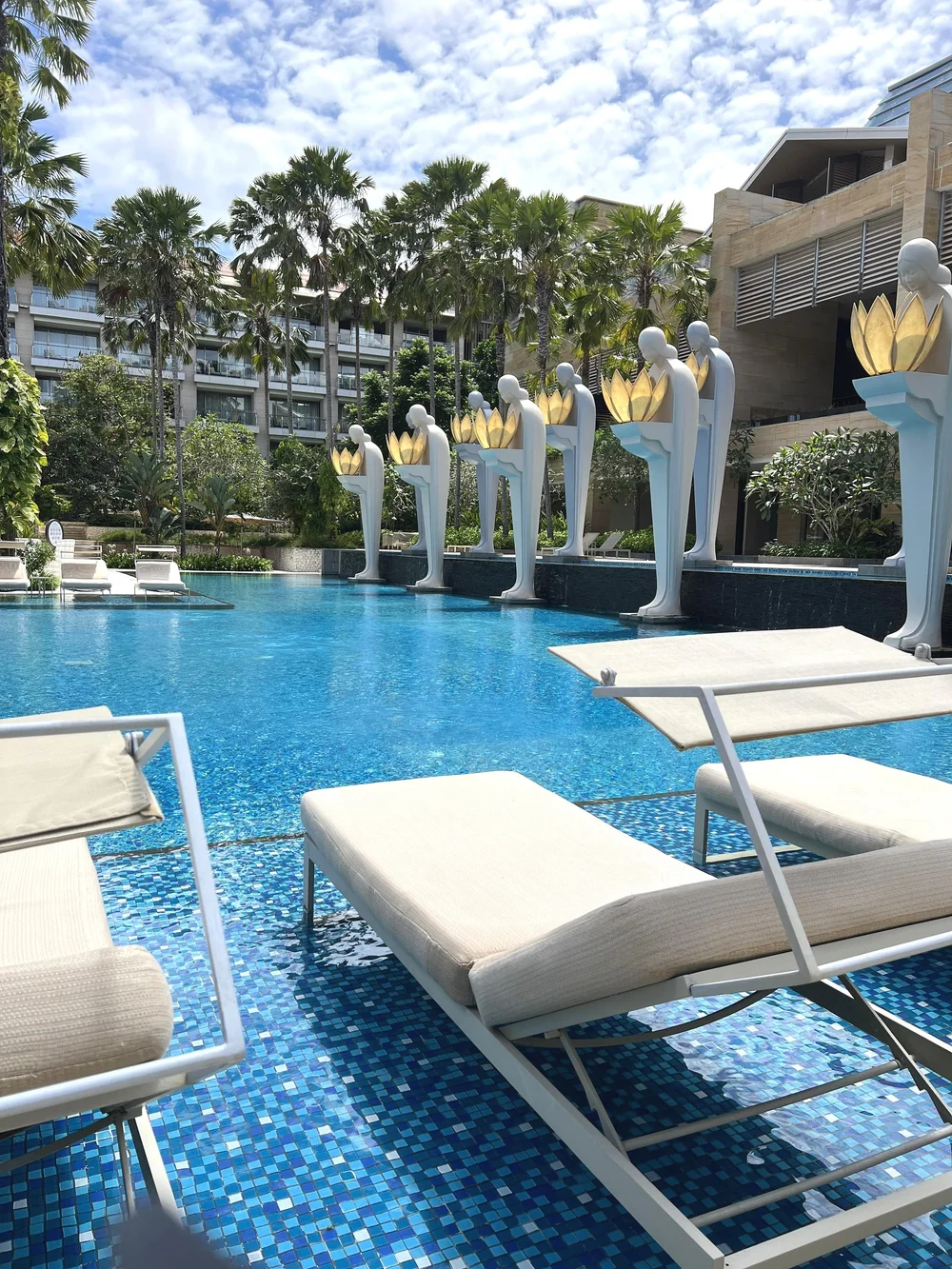 Luxury Bali Resort Review: Mulia Resort, Nusa Dua — Her Favourite Food ...