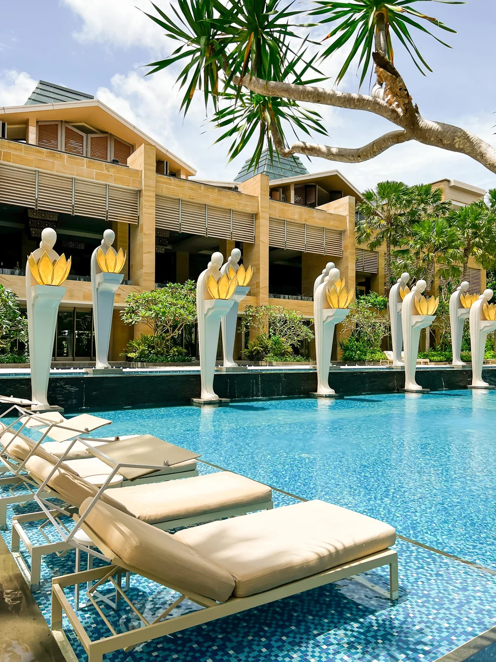 Luxury Bali Resort Review: Mulia Resort, Nusa Dua — Her Favourite Food ...