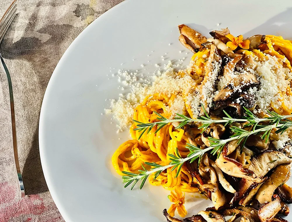 this week's menu — Paradise Pantry