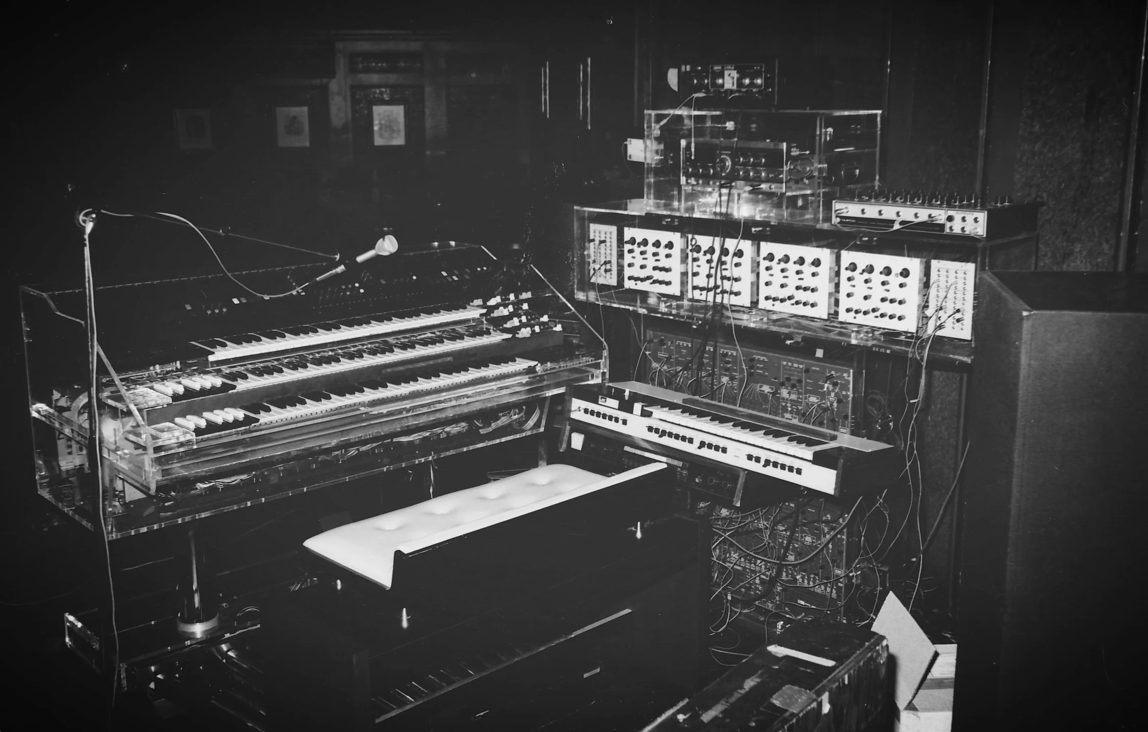 DON LEWIS AND THE LIVE ELECTRONIC ORCHESTRA