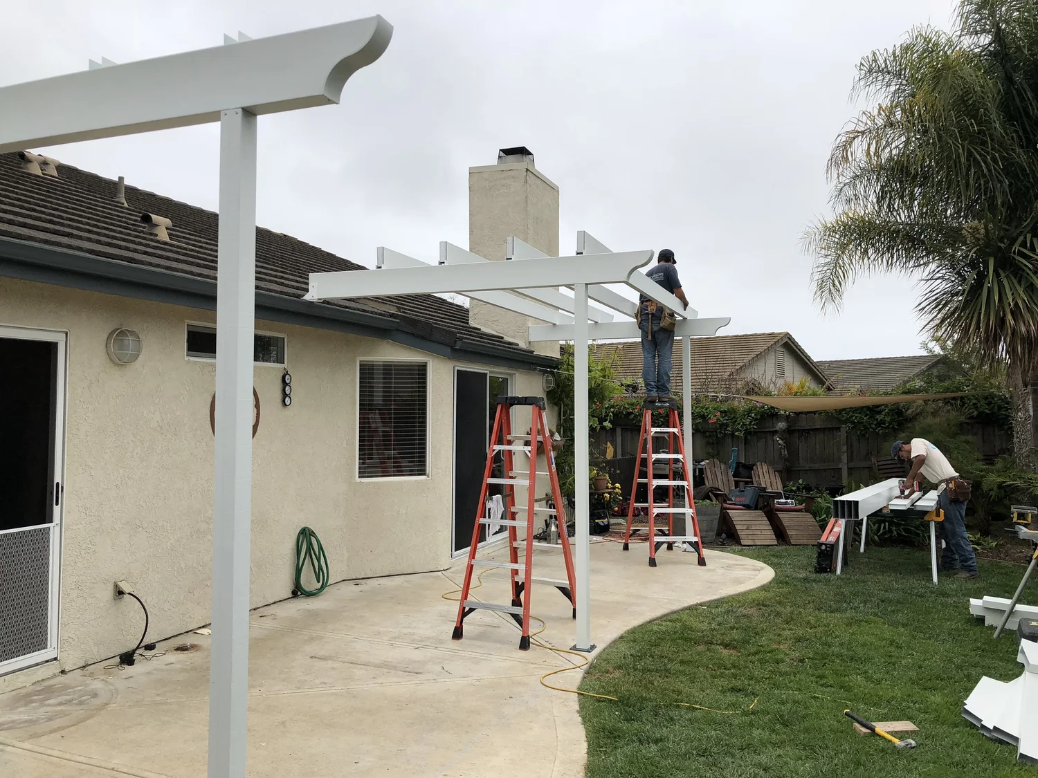Flush Roof Bracket — BeamLyft