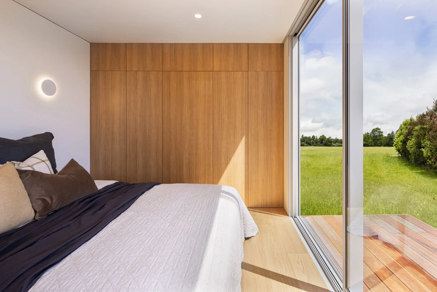 ClicWall eCommerce —Plytech