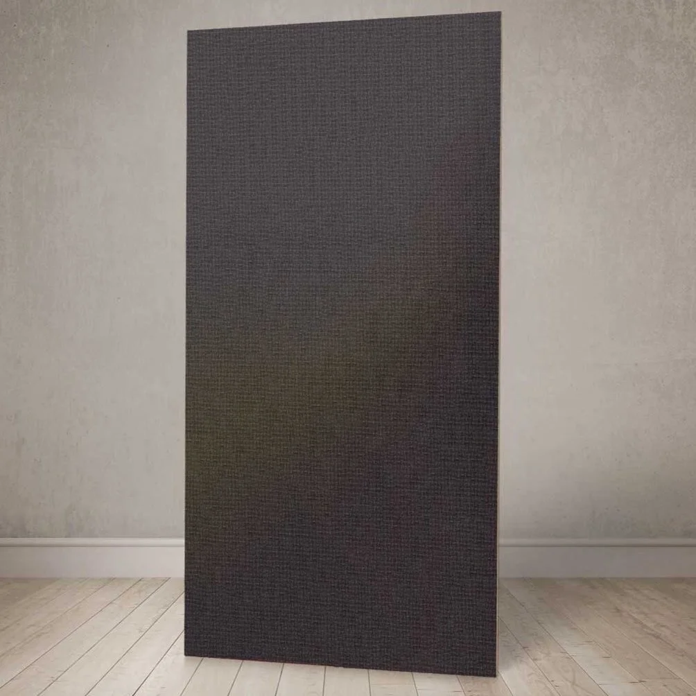 Anti-slip truck and trailer plywood decking —Plytech