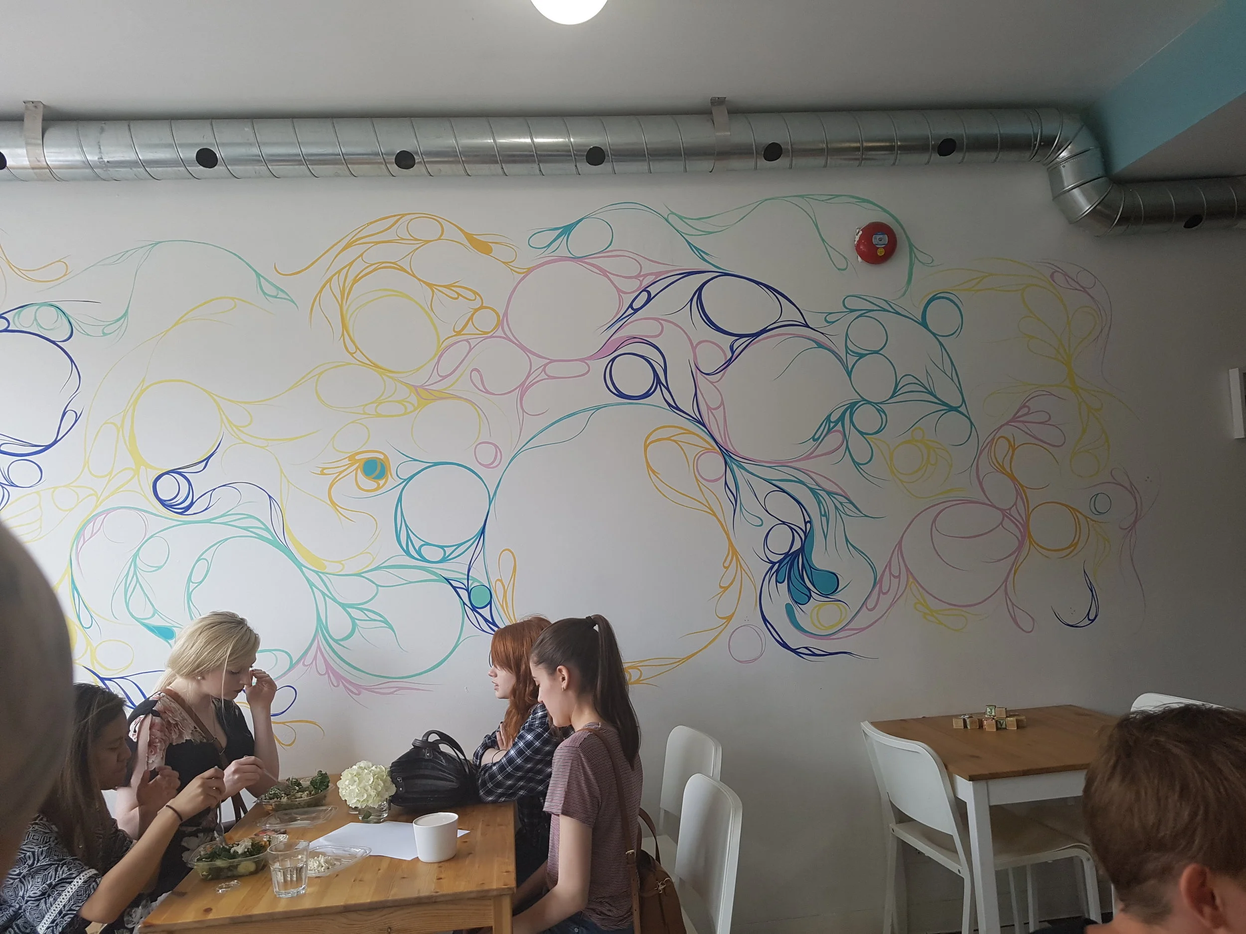 T'es qui toé ? Mique Michelle! — Up Here