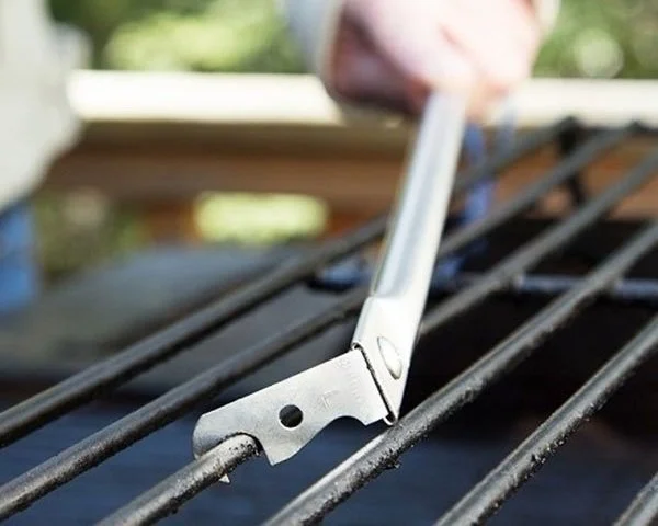 GrillFloss | Ultimate BBQ Grill Cleaning Scraper Tool Cleans Better ...