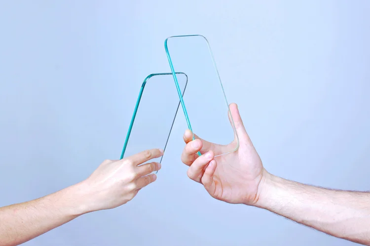 Glass Screen as Metaphor by Tilman Hornig — DESIGNCOLLECTOR