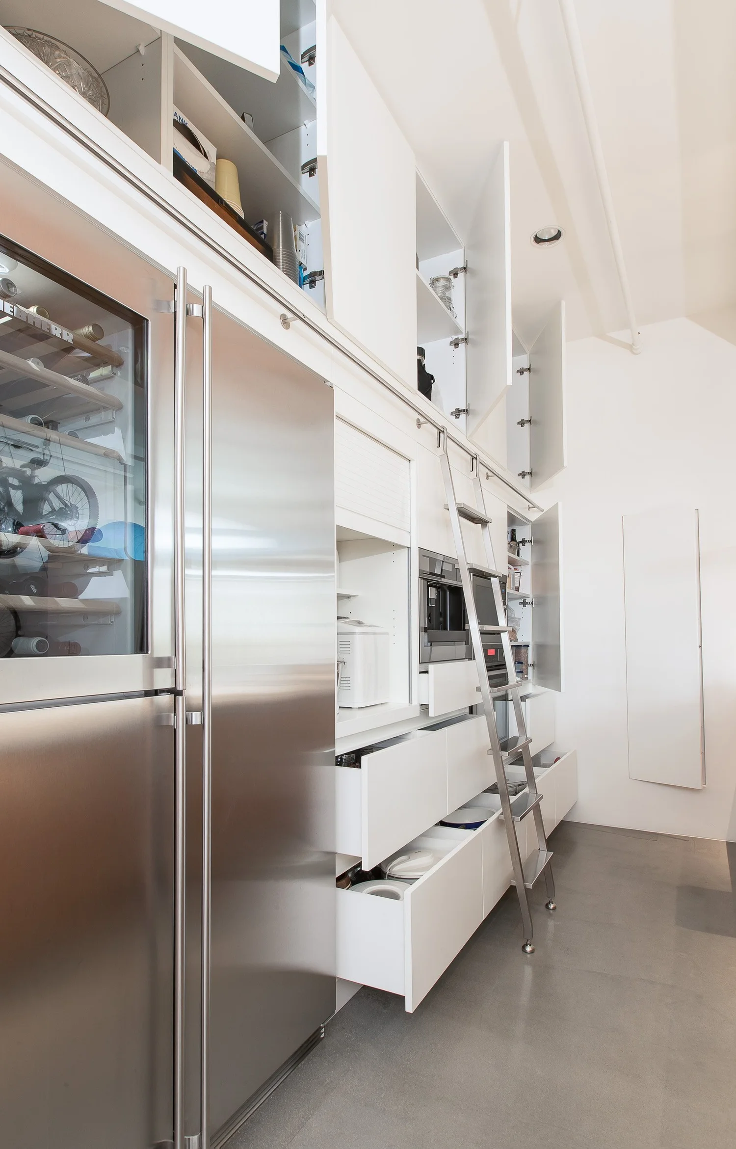 Finishes +Materials: Design 101 - Articulated