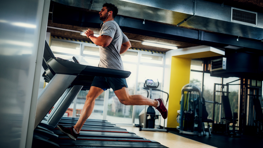 5 HIIT Treadmill Workouts for Beginners - Fittest Travel